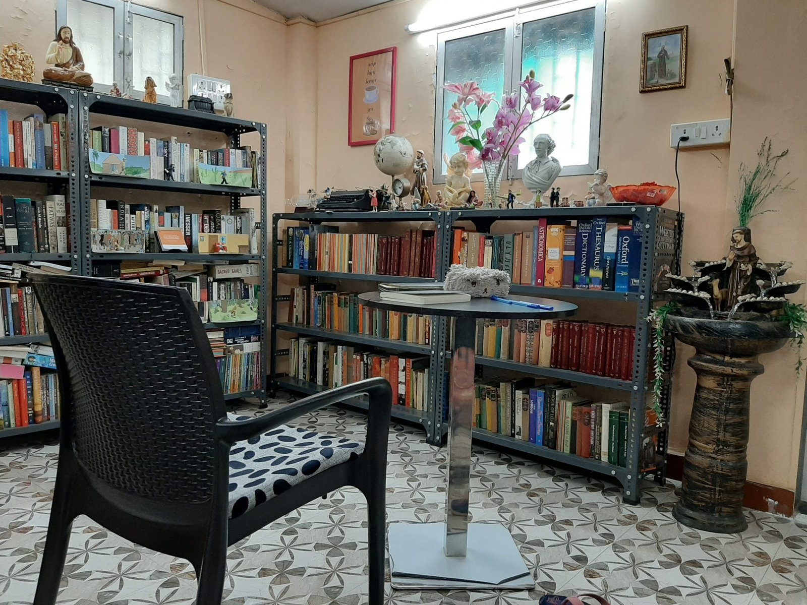 ‘The Umbrella Man’ by Roald Dahl: Short Story Analysis